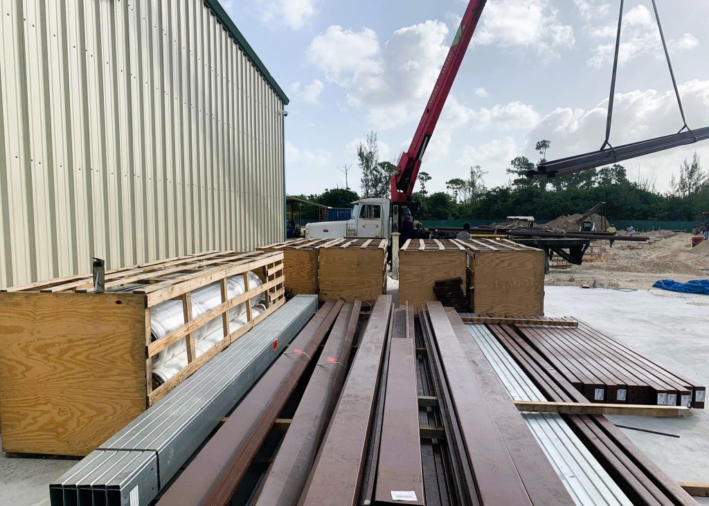Unloading_Steel_Nassau - TMC Engineering Ltd.